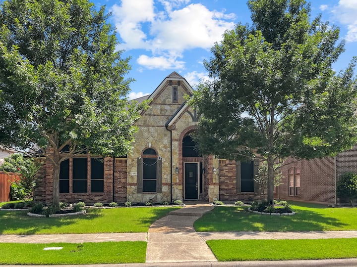 5br Oasis Near Pga | Theater, Arcade, Backyard - Frisco, TX