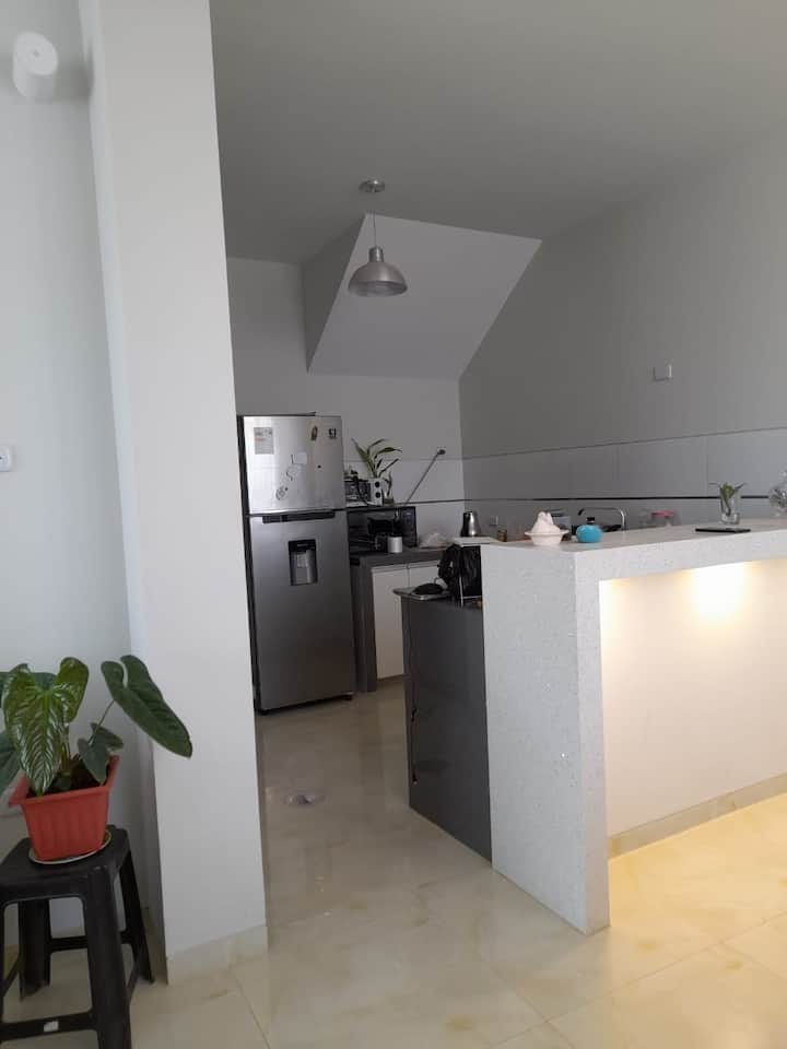 Lindo Departamento Amoblado, Incluye Cochera. - Huanchaco