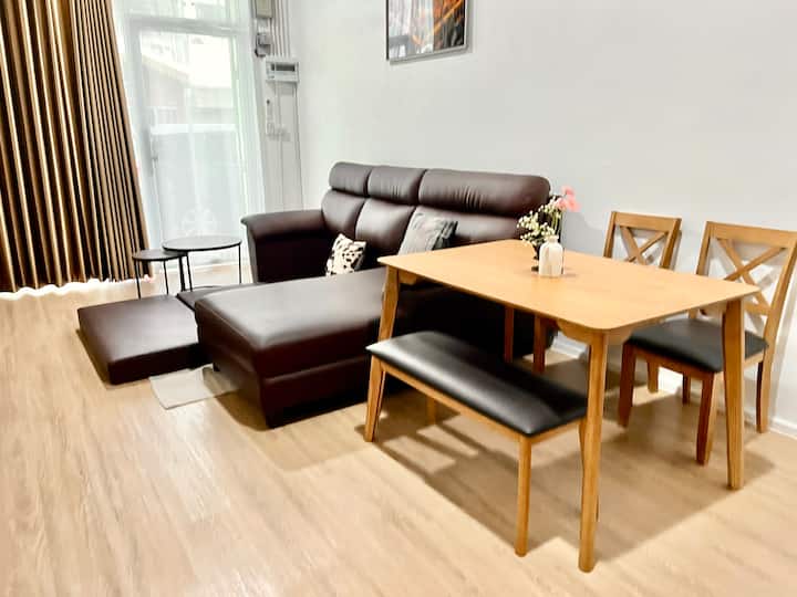 Old Town Bkk Home: Walk To Grand Palace | Mrt 500m - Bangkok