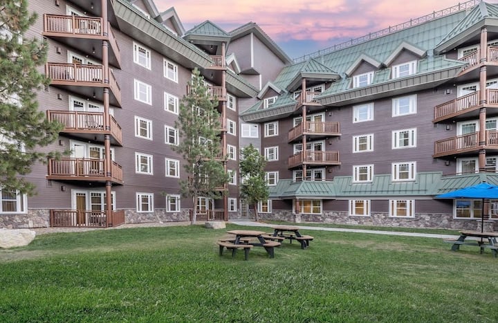 Studio Hilton Vacation Club Resort Tahoe South - South Lake Tahoe, CA