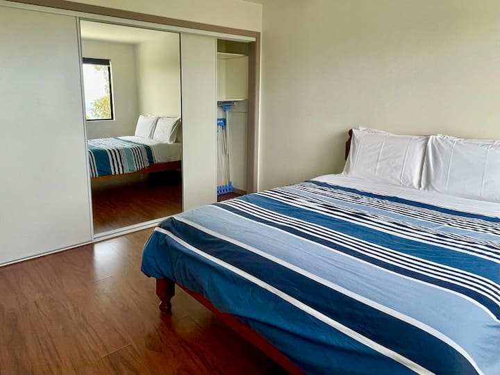 Home In Tolmans - Hobart