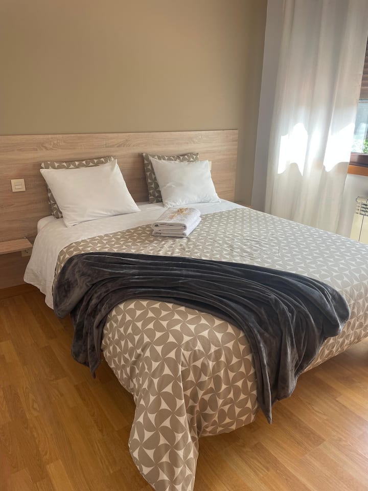 A Nogueira Apartamento 2 Hab - Tui