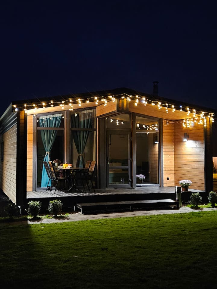 Tiffany - Українка