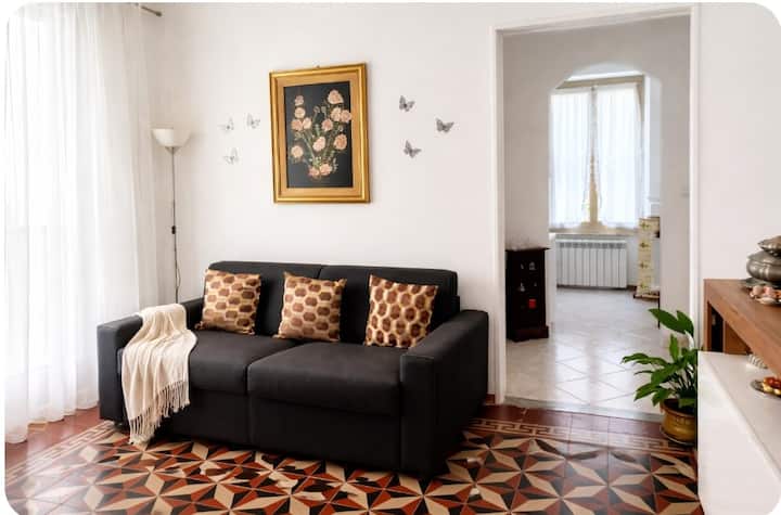 La "Wandina"ad Un Passo Dal Centro & Stazione - Liguria