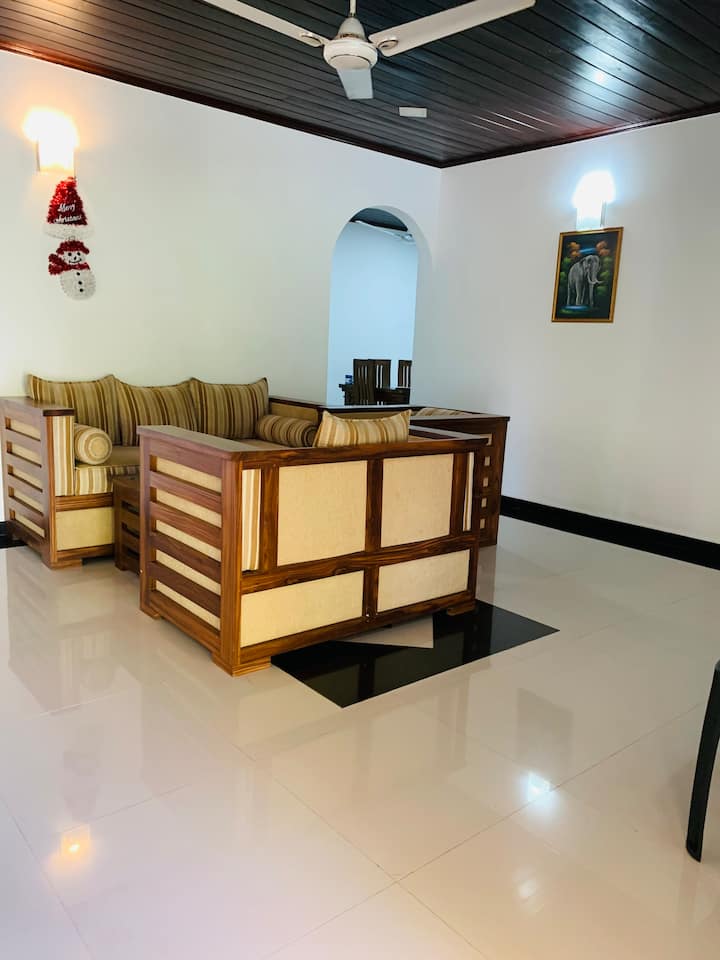 A/c Rental Unit In Mirissa - Munchkins Villa - Mirissa