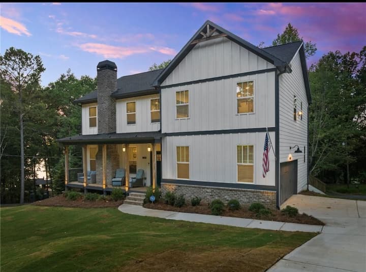 Deer Lakehouse On Lake Lanier - Lake Sidney Lanier, Gainesville