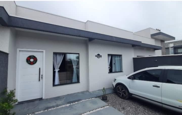 Casa Aconchegante - イタプア