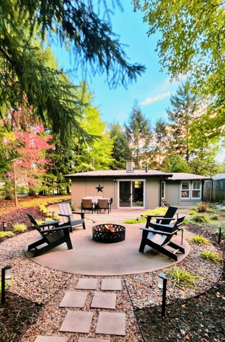 Stylish Douglas Retreat - Steps From Dunes Resort! - Saugatuck, MI