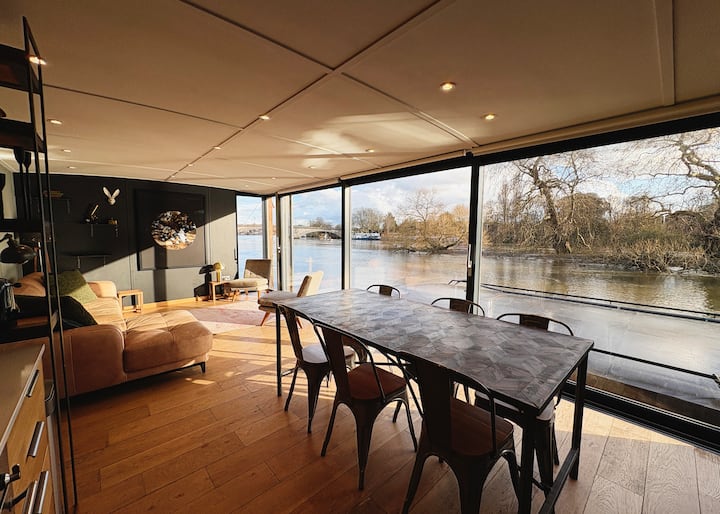 Beautiful London Houseboat - London