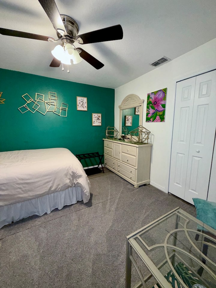 Cozy Oasis - St. Cloud, FL