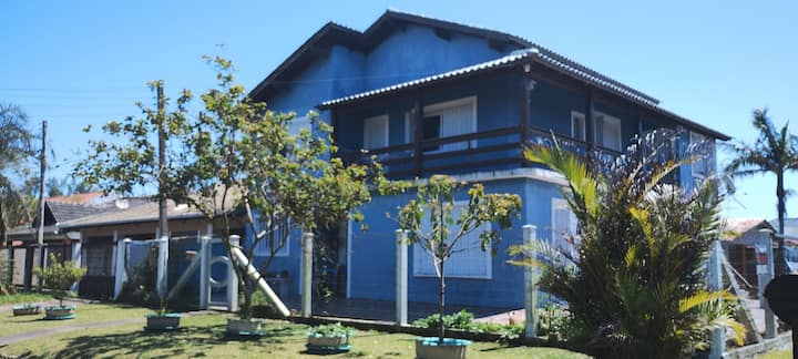 Casa De Esquina Para Locação. - Tramandaí