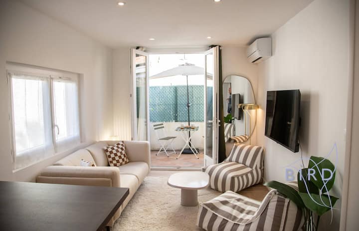 Un Havre De Paix En Centre-ville à 10 Minutes Du - Cannes