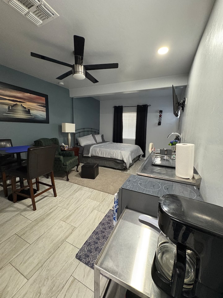 Private Suite In Tucson - 5 Minutes From Airport - Tucson, AZ