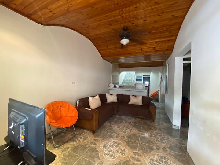 Casa Vacacional Con Piscina | Cerca A Girardot - Flandes