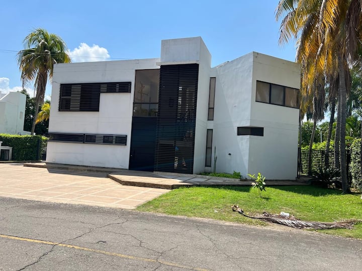 Casa El Peñón Girardot - Girardot