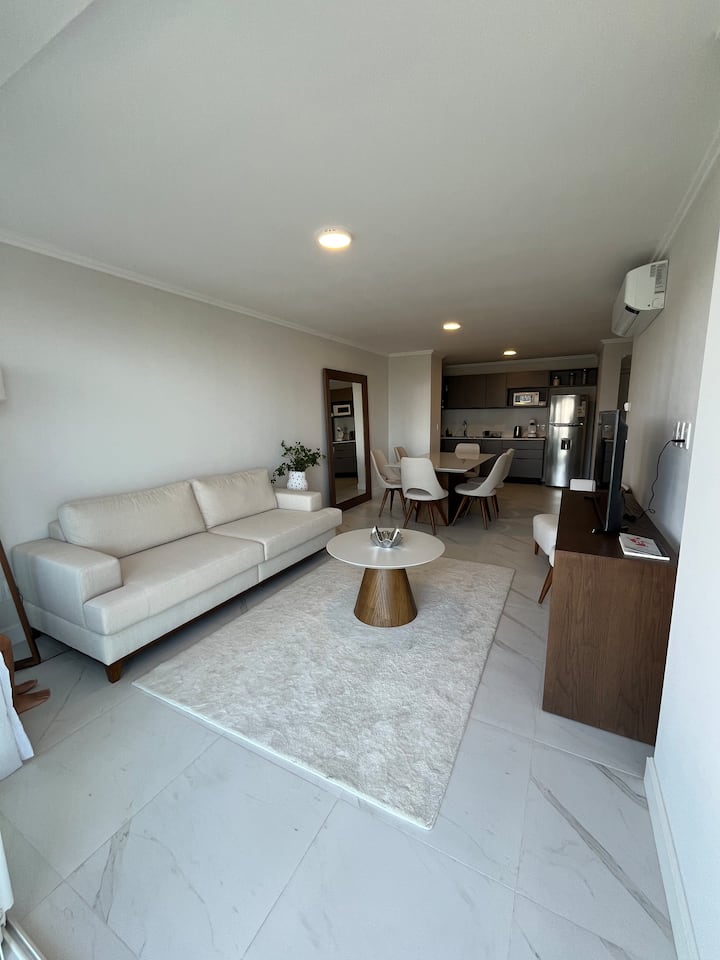 Apto. A Estrenar Playa Mansa - Uruguay