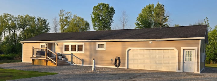 Central Location/country Setting - Verona, NY