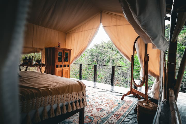Deluxe Tent | Ensuite Bathroom + Mountain View - Munduk