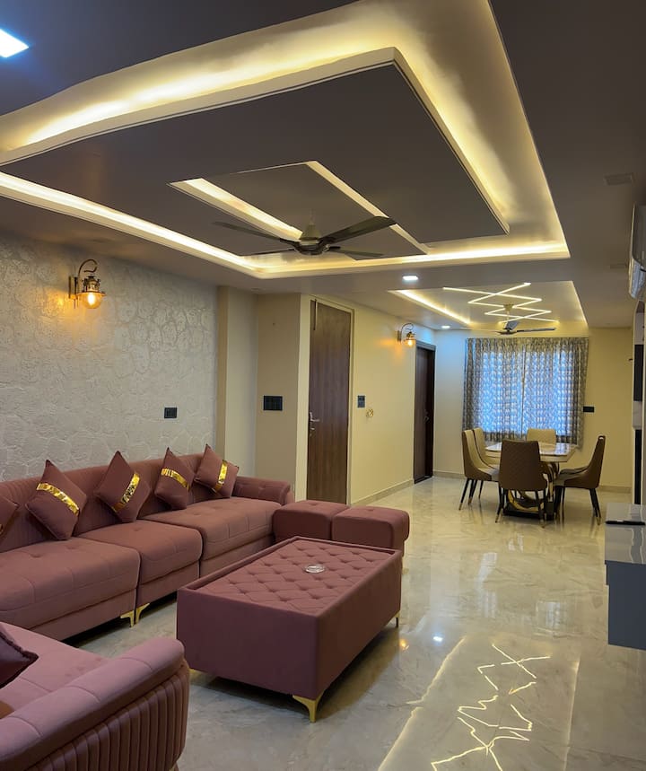 Famjam | Sapphire Serenity - Jaipur