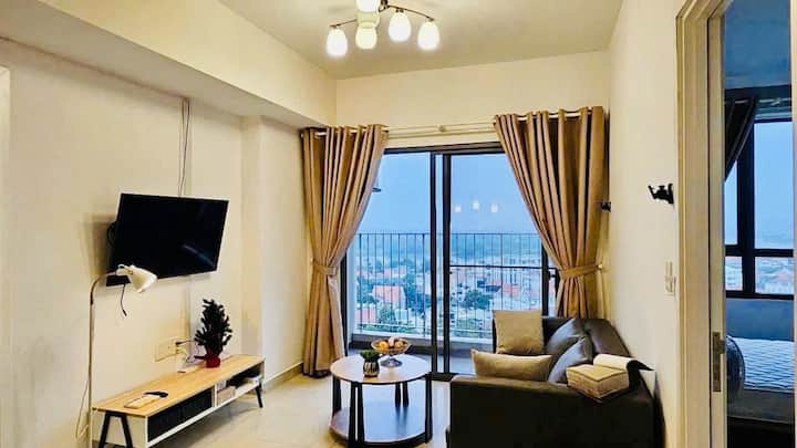 Cozy Nice Masteri, Near Landmark 81 Hochiminh Pool - Ho Chi Minh City