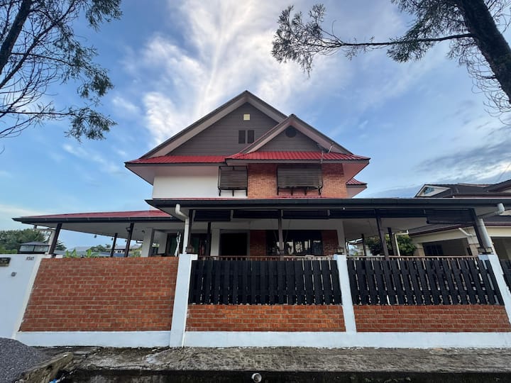 Rumah Pak Awe - Kuching
