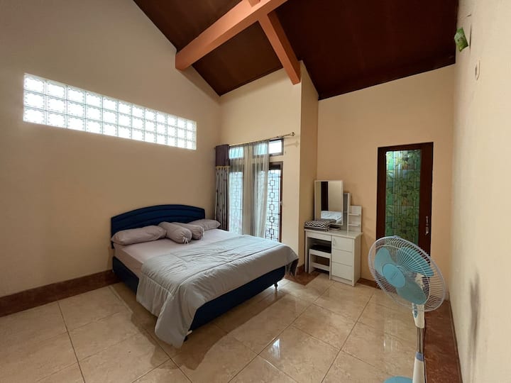 Sakinah Holiday Home - Ciwidey