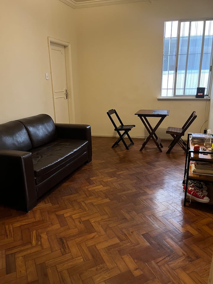 Quarto Aconchegante,uma Rua Da Praia De Copacabana - Rio de Janeiro