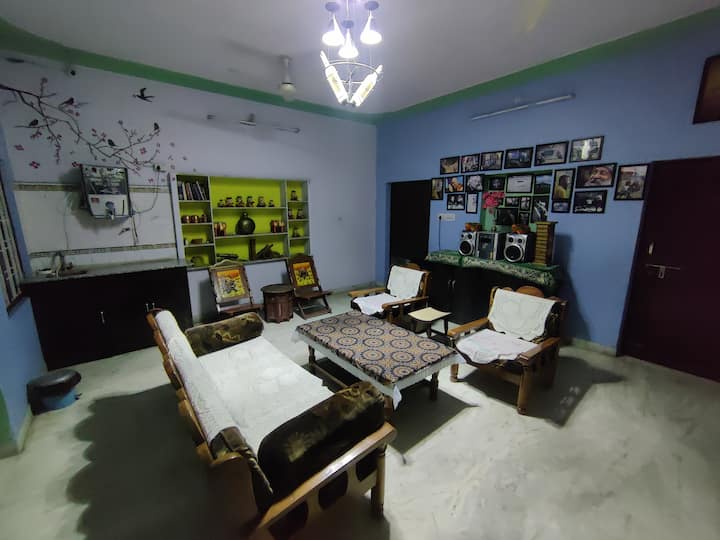 Shriram Homestay ( 5 Bedroom Hall Kitchen Apt.) - Udaipur