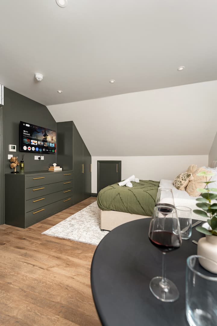 Chic & Cosy Studio Near Arnos Grove Sleeps 2 - Londres