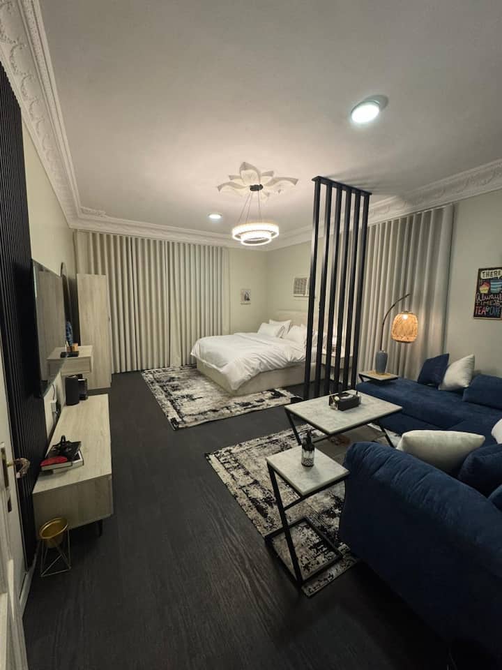 شقة فاخرة وانيقة وسط المدينة - Medina