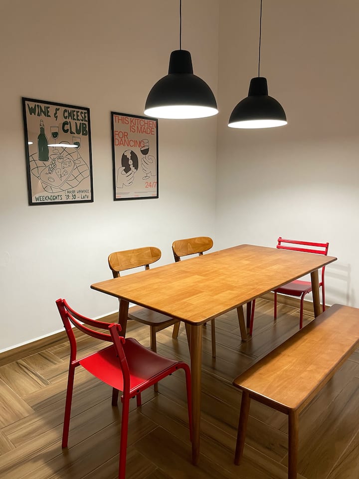 Minimalistic Mid-century Home | 5 Min Walk To Ksl - Johor Bahru