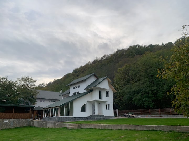 Cabana - Pitești