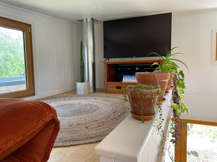 Cedar Cottage. Eco Tiny House - Motueka