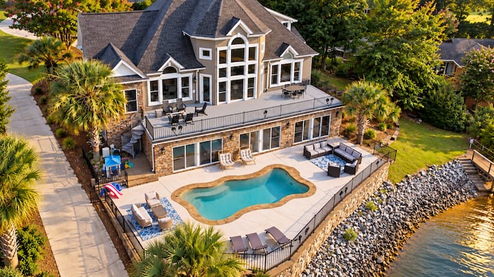 5br Lake Murray Waterfront W/ Pool - Gilbert, SC
