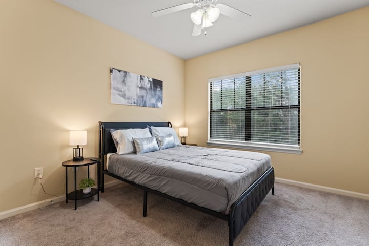 Spacious Peaceful & Relaxing  1br | Wifi, Netflix - Charlotte Douglas Airport (CLT)