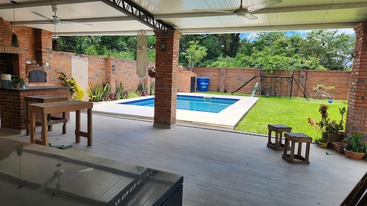 Residencia En San Bernardino - Paraguay