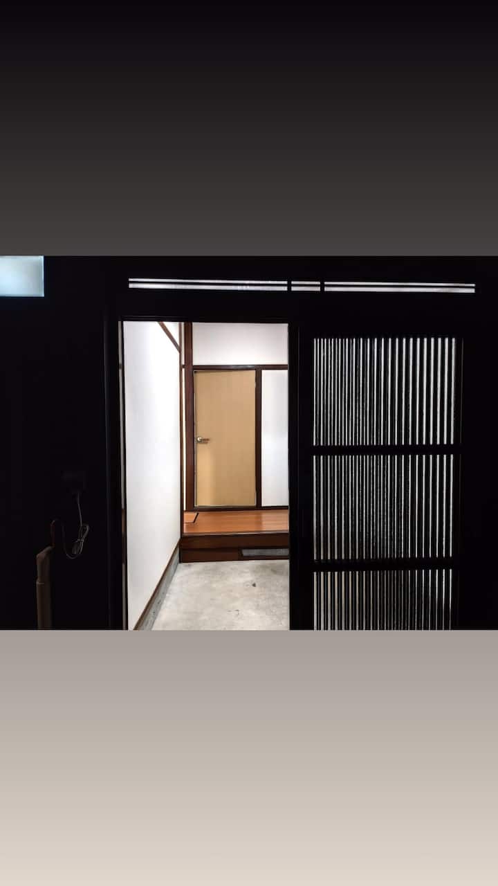 高山市にある小さなお宿。リニューアルオープンしました。 - Takayama