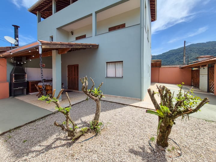 Casa Aconchegante à Beira Da Praia Do Perequê-açú - Brazil