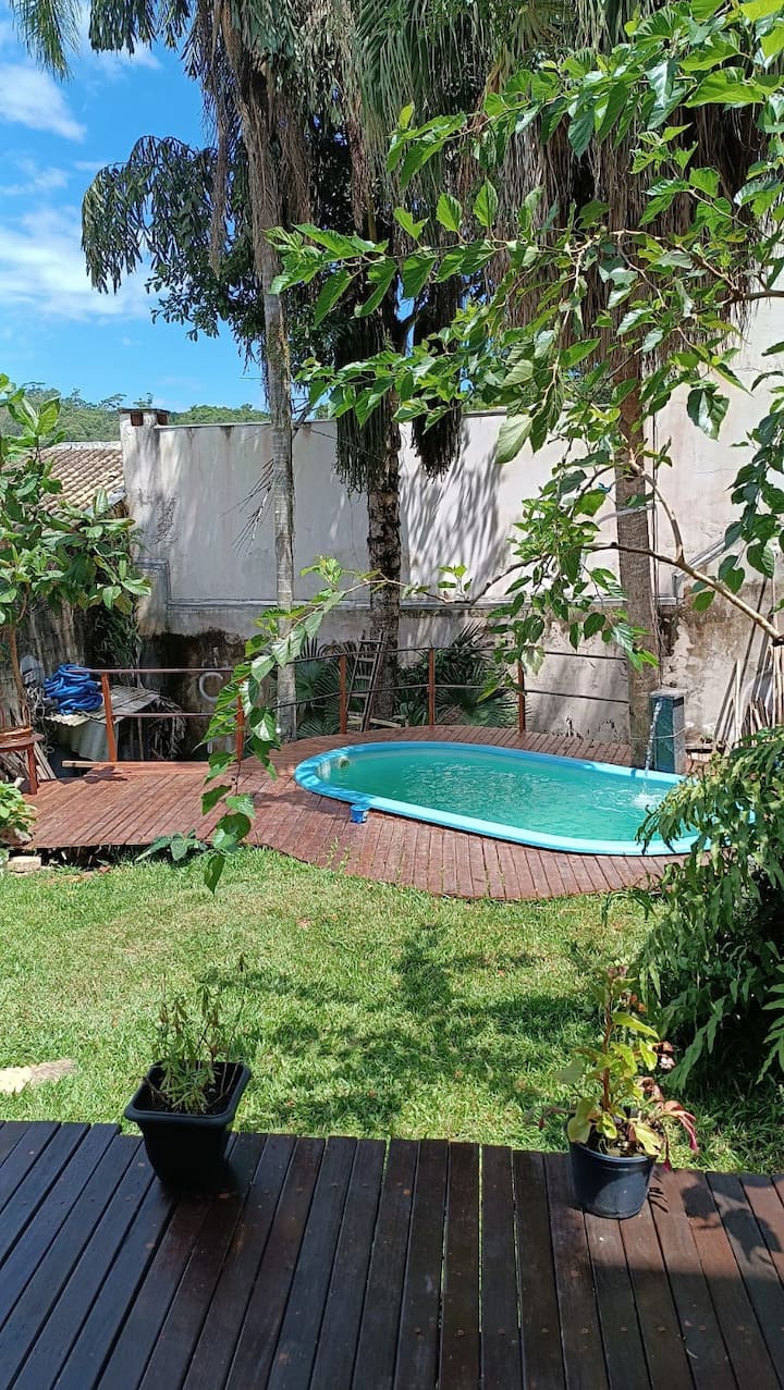 Casa Na Praia De Cabeçudas/piscina E Amplo Quintal - Navegantes