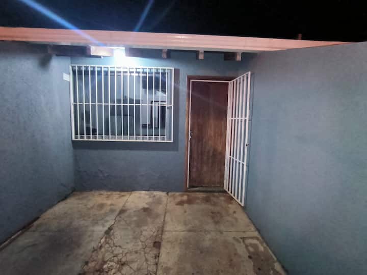 Casa Pequena Estilo Kit Net - Amambay