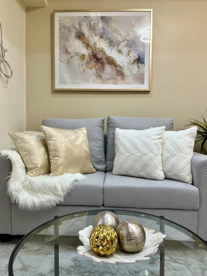 {New} Elegant & Cozy 1br Near Bgc With Parking - Pasig