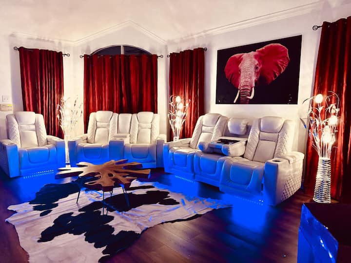 Palazzo Luxe Paradise W/ps5 Pool Spa |Sleeps 16+ - Plano, TX