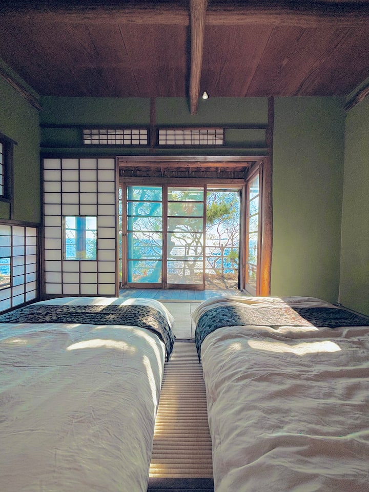 海を一望｜昭和初期の古民家一棟貸し｜最大12名｜熱海 墨荘 - Atami