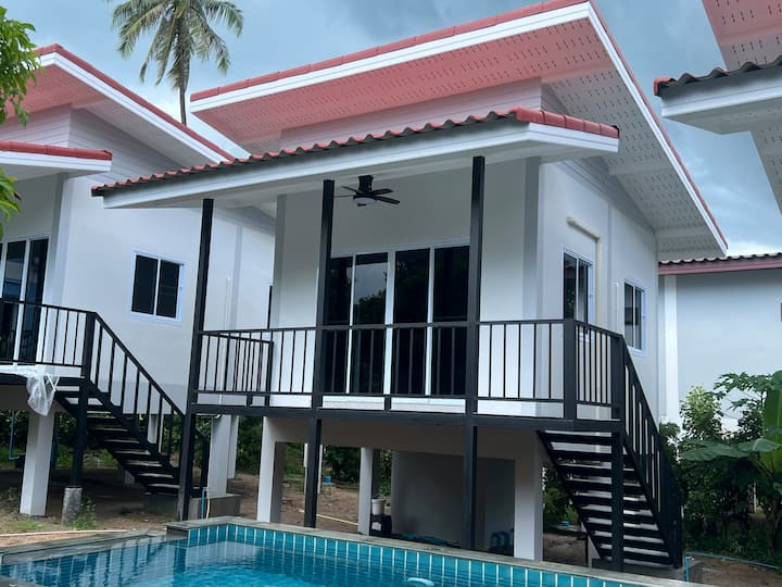 Risa’s Retreat Bungalow 8 - Ko Pha Ngan