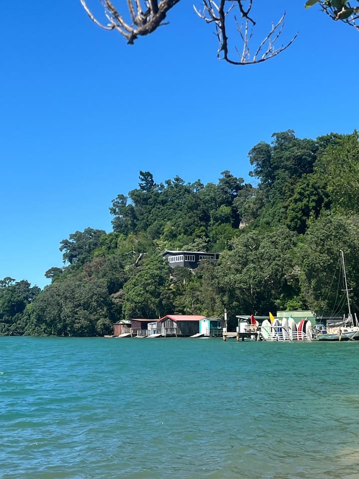 Nikau Cottage. - Maraetai