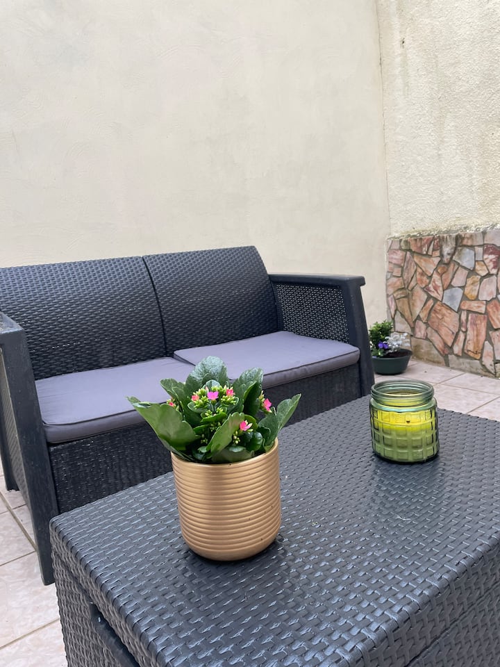 Bergues: Le Nid Des Canaux 65m2
Avec Extérieur - Armbouts-Cappel