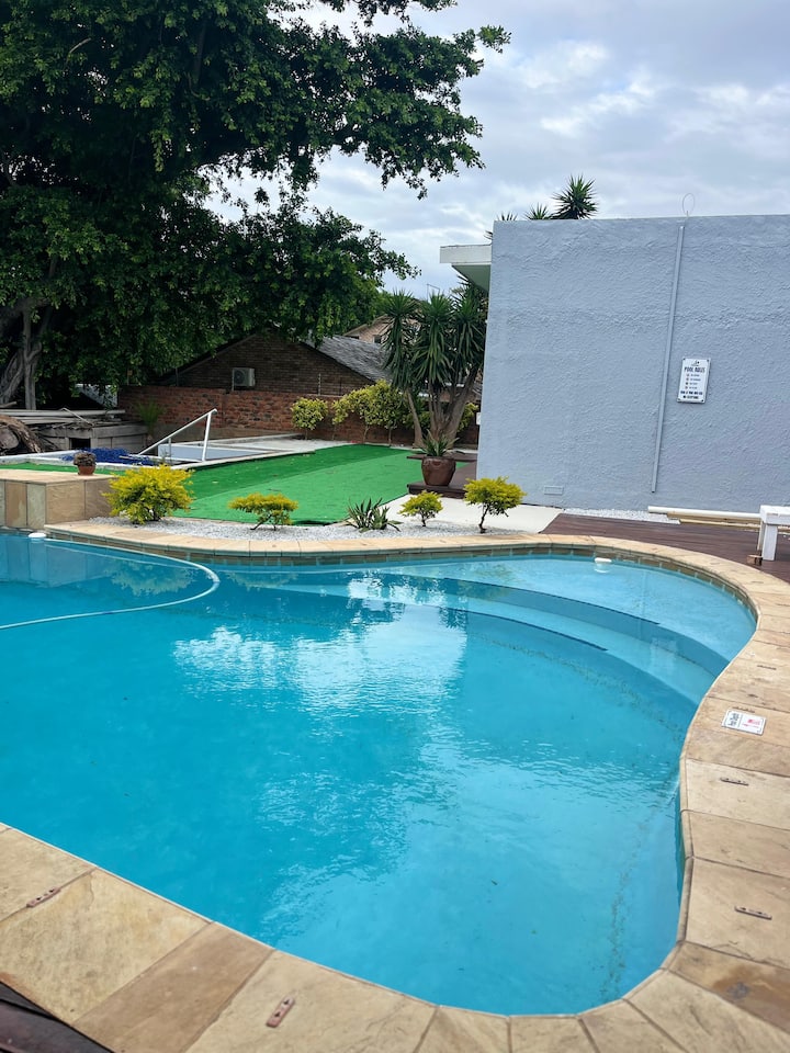 Holiday Accommodation - Gqeberha