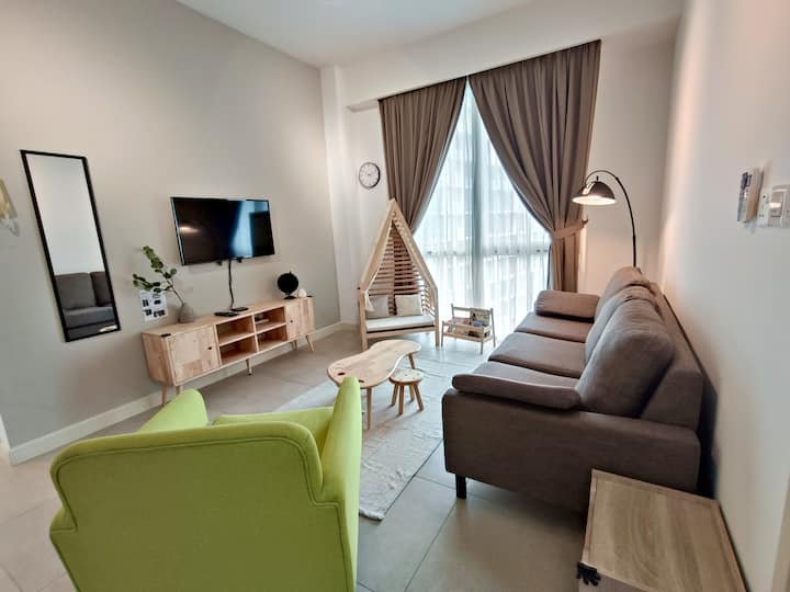 2br@afiniti#3mins Walk Legoland#rainbow House#7pax - Jurong East