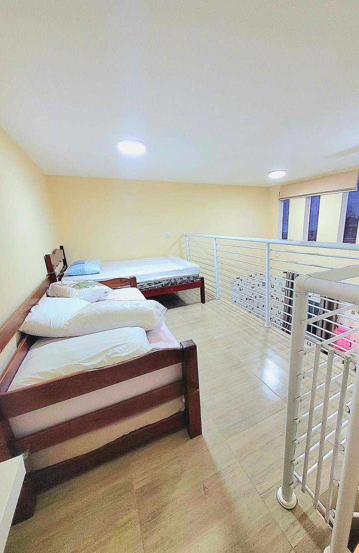 Recanto Rosa Flor Aconchegante Novo Com Piscina - Olímpia