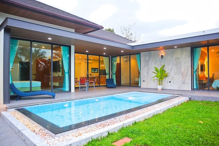 Villa Nadsuree Ao-nang Luxury Modern House - Krabi
